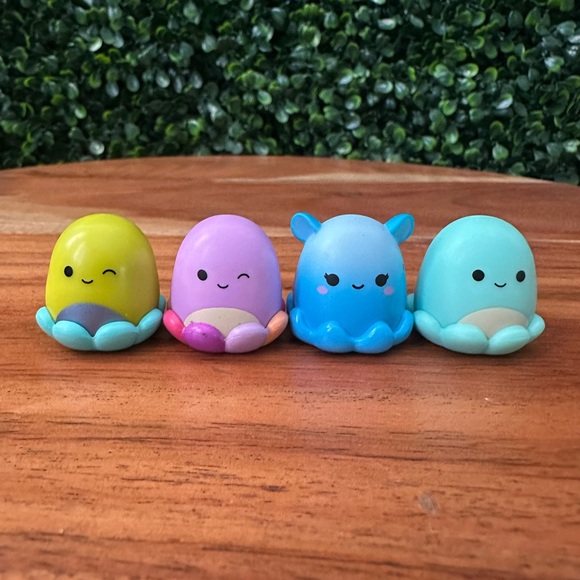 Squishmallows | Toys | Squishalong By Squishmallows Octopus Bundle ...